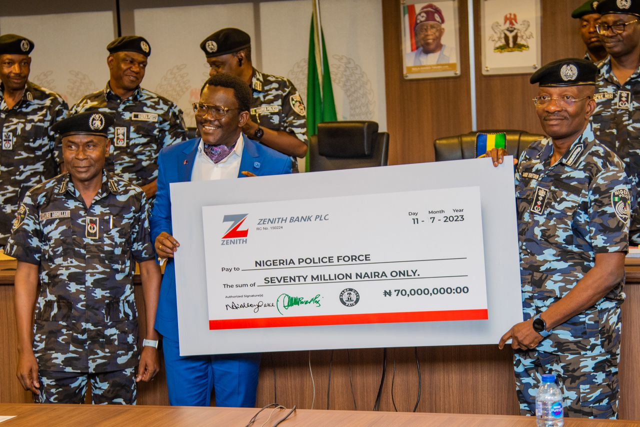 Anchor Insurance Pays N70m Claims To Nigerian Police - SuperNewsng