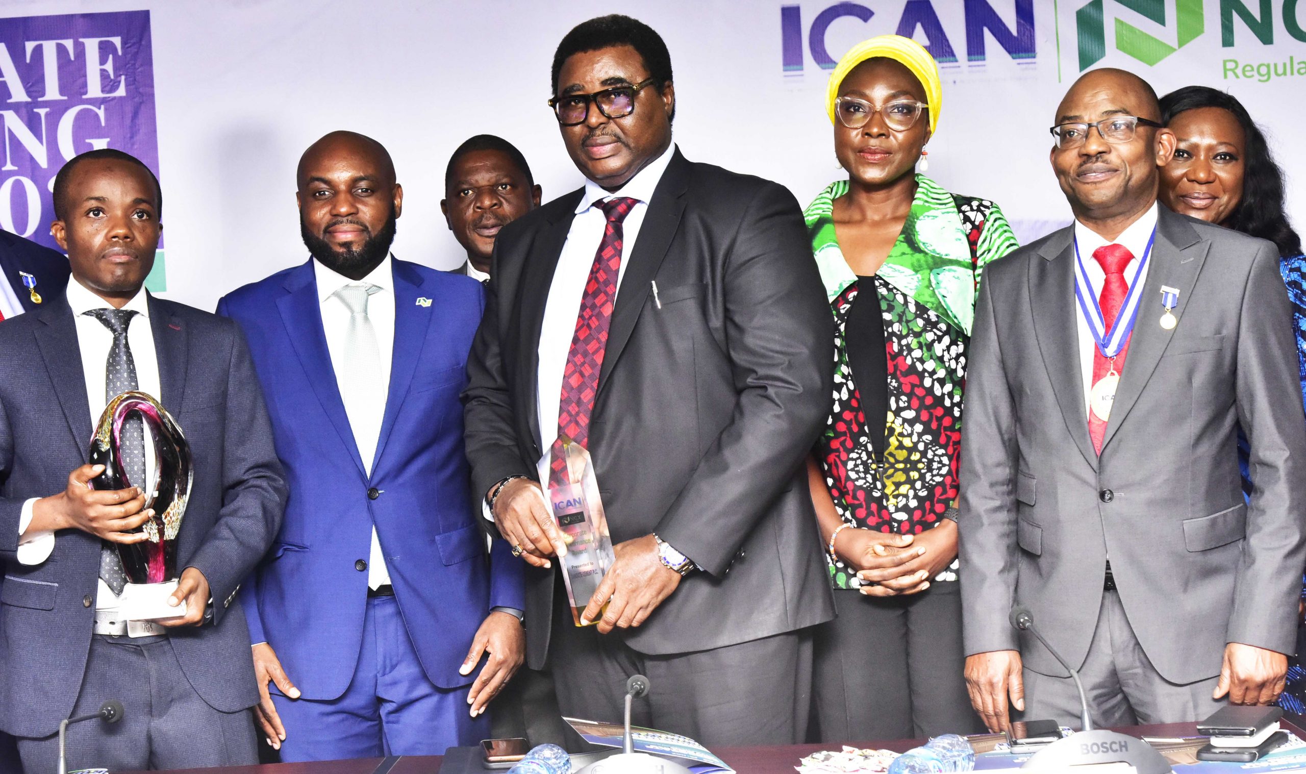 _DSC3290 - SuperNewsng